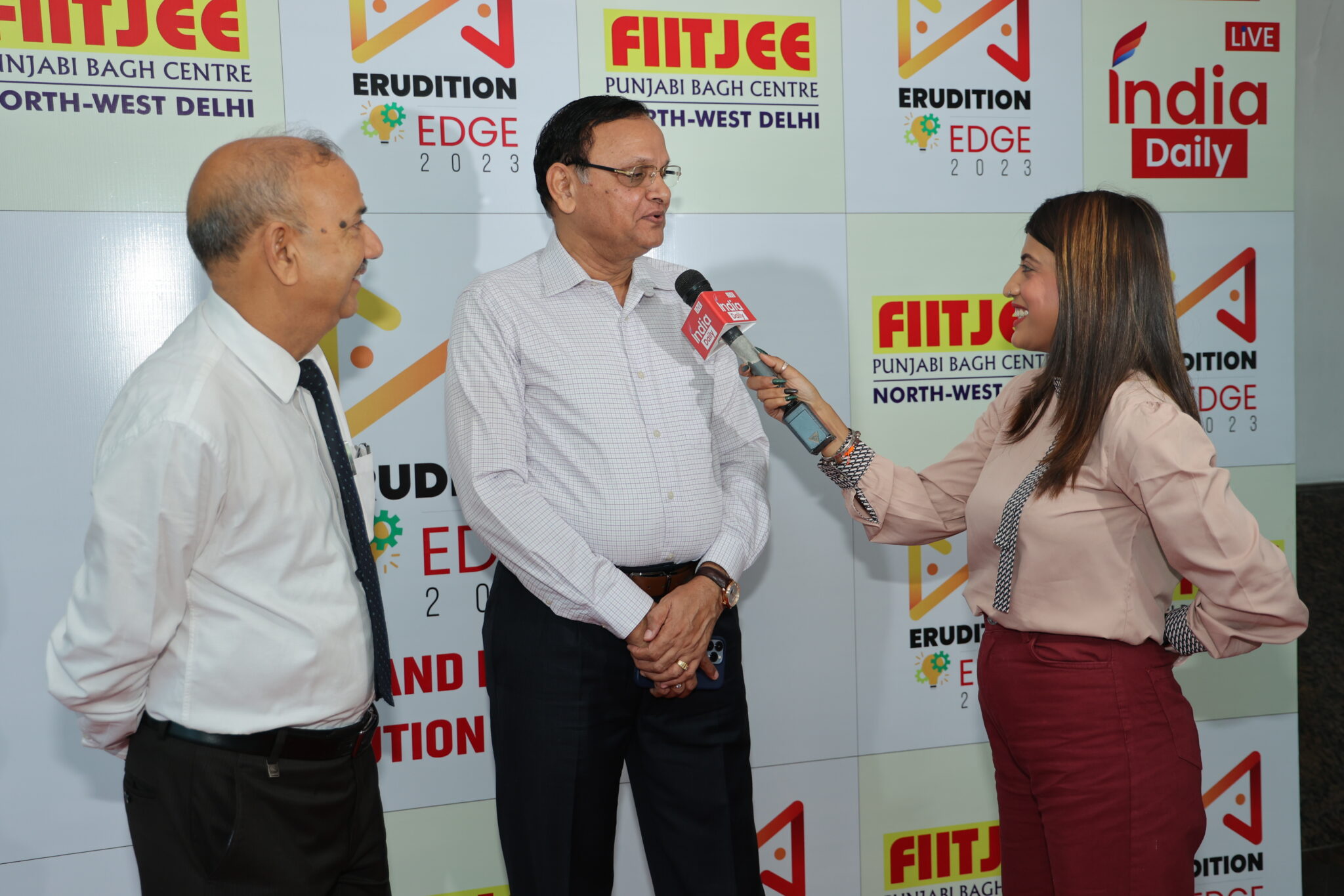 Gallery - FIITJEE Punjabi Bagh